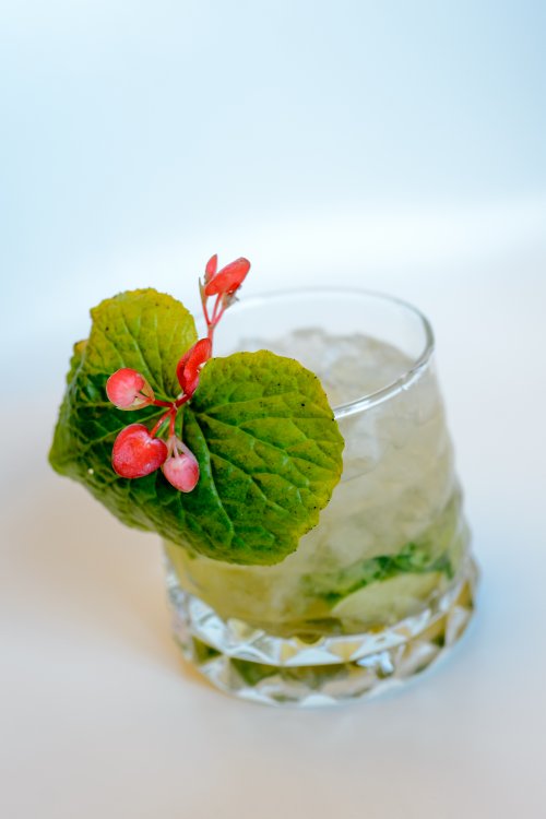 THE BOOMB : AN EXPLOSIVE TASTING COCKTAIL | Isautier