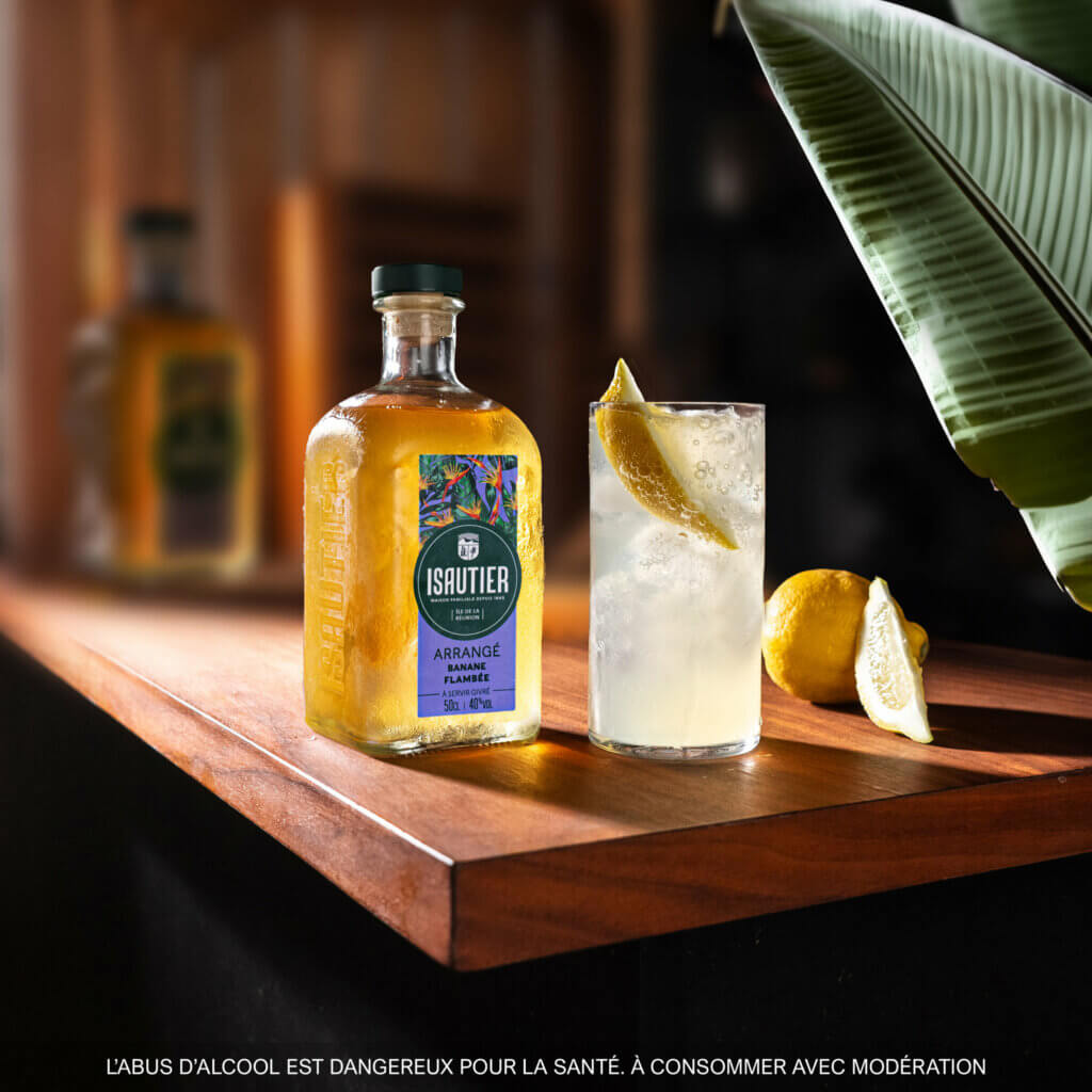 Banana Tonic, cocktail à l’Arrangé Banane Flambée | Isautier